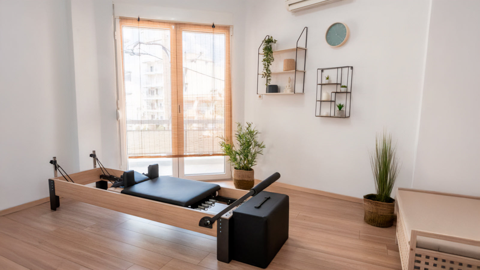 Space Requirements for Your Reformer: Room Size and Setup Tips – ALMAFIT