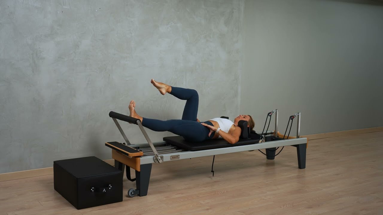 Basic Footwork Series Video – ALMAFIT